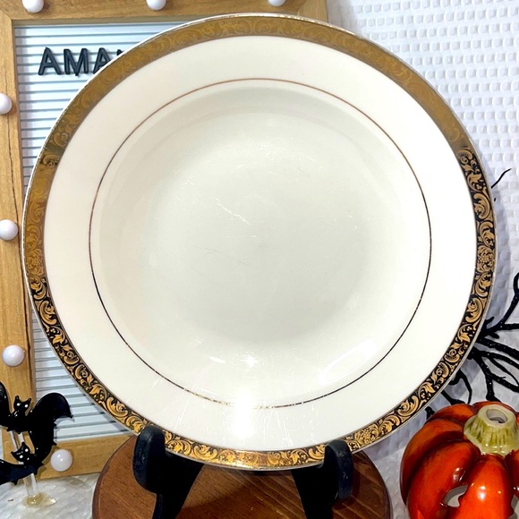 Sango | Dining | Sango Deville Saladfruit Bowl Gold Trim 846 8 | Poshmark